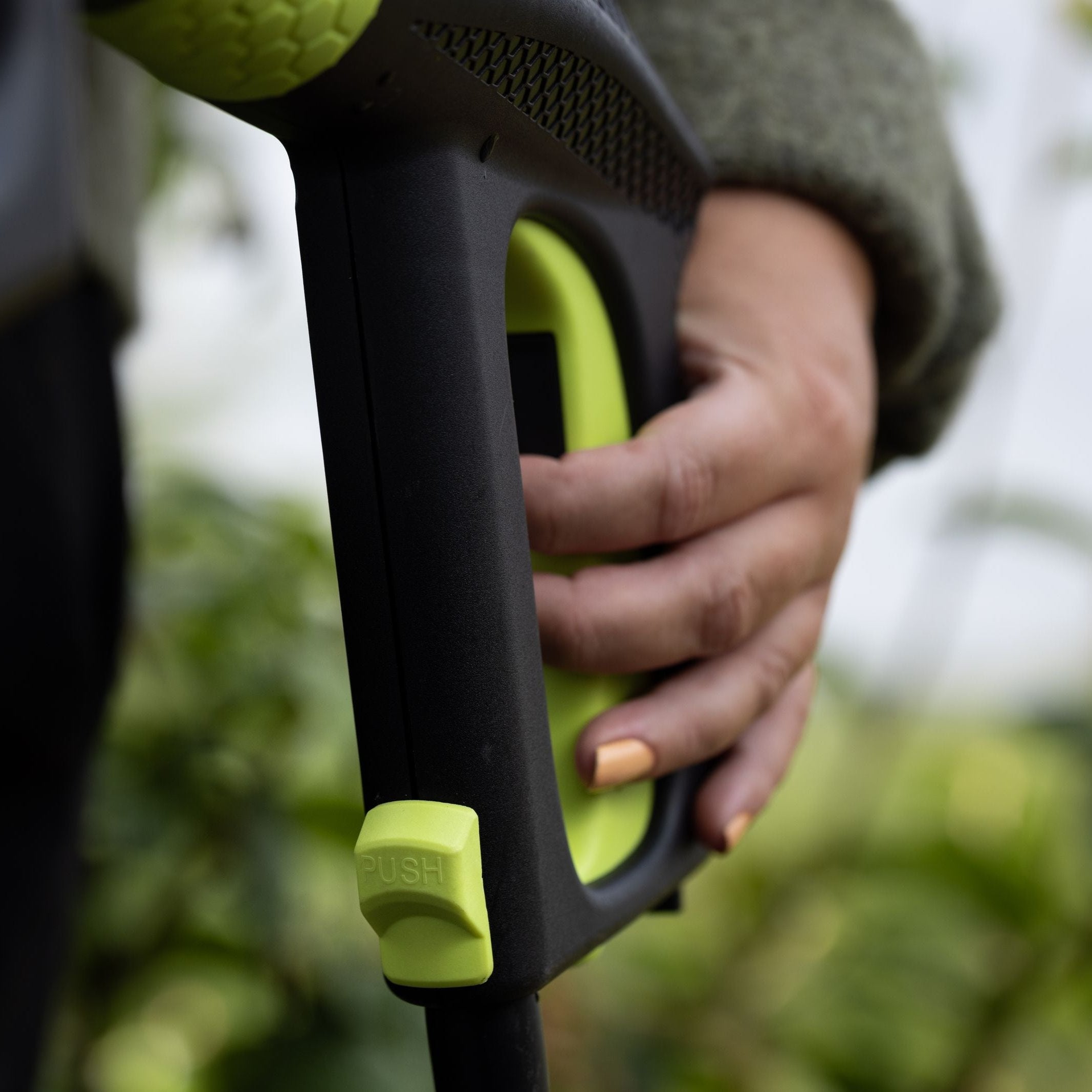 AVA PG4 Zero-Force Gun: Effortless High-Pressure Cleaning – AVA of Norway